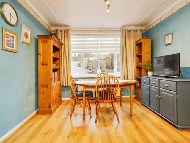 3 bedroom detached house for sale in Allerton Grange Vale, Leeds, LS17