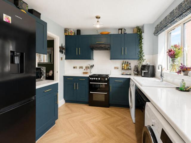 3 bedroom detached house for sale in Almond Drive, Cardiff, CF23