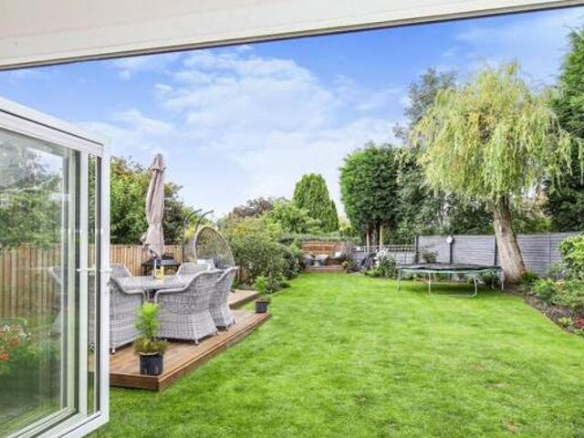 3 Bedroom Detached House For Sale In Alsager, Stoke on trent