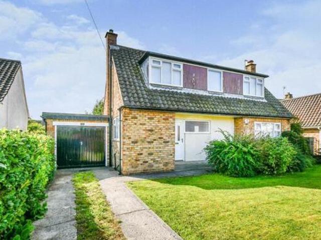 3 Bedroom Detached House For Sale In Appletree Village