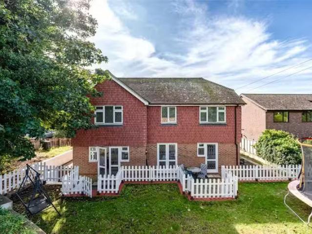 3 bedroom detached house for sale in Arundel Road, Worthing, W.