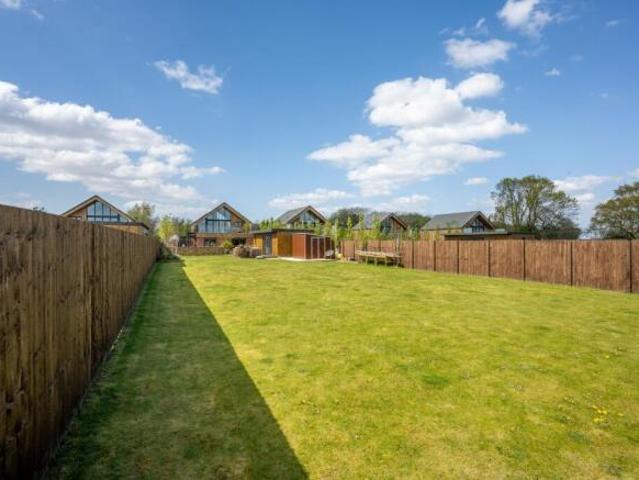 3 bedroom detached house for sale in Arkle Chase, Lydiate, L31