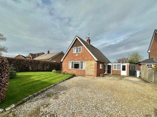 3 Bedroom Detached House For Sale In Aston