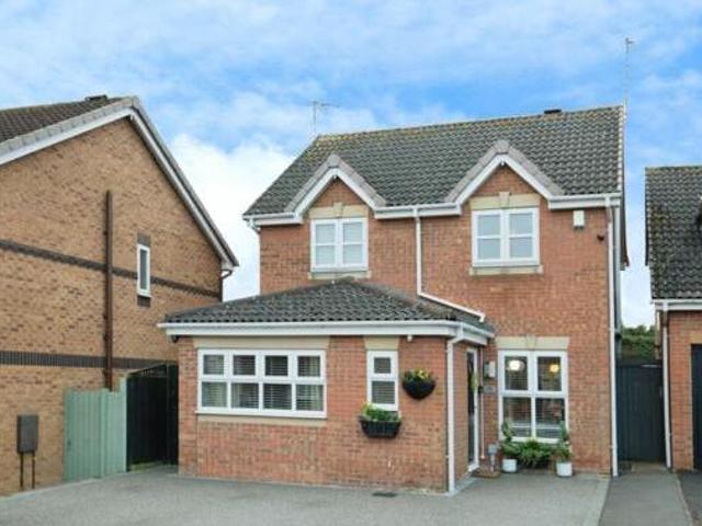 3 Bedroom Detached House For Sale In Ash Green, Coventry