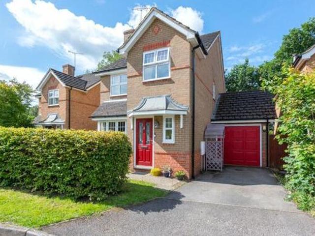 3 Bedroom Detached House For Sale In Ash, Surrey