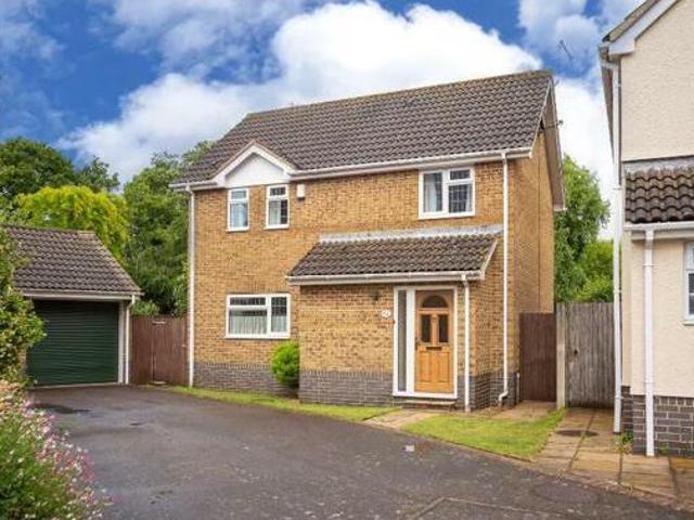 3 Bedroom Detached House For Sale In Ashford, Kent