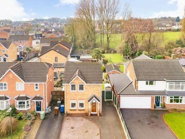 3 Bedroom Detached House For Sale In Ashton in makerfield
