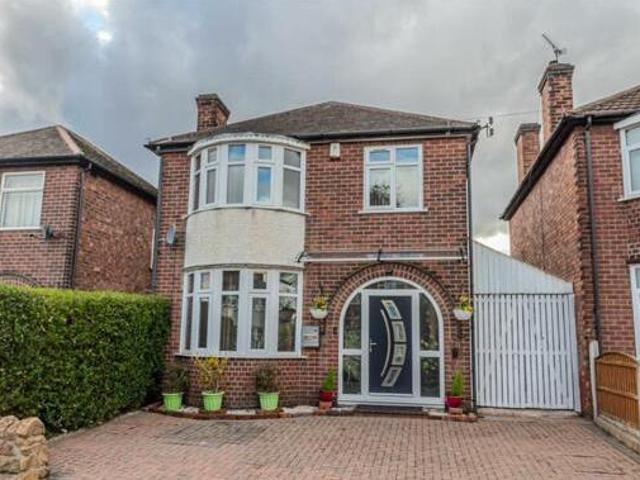 3 Bedroom Detached House For Sale In Aspley