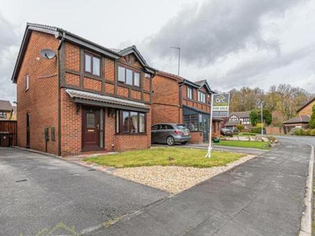 3 Bedroom Detached House For Sale In Atherton