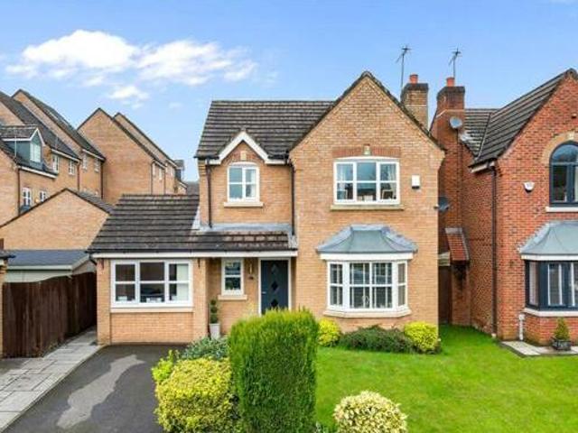 3 Bedroom Detached House For Sale In Atherton