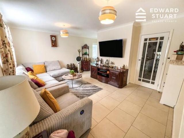 3 bedroom detached house for sale in Atherstone Avenue, Peterborough, Cambridgeshire, PE3