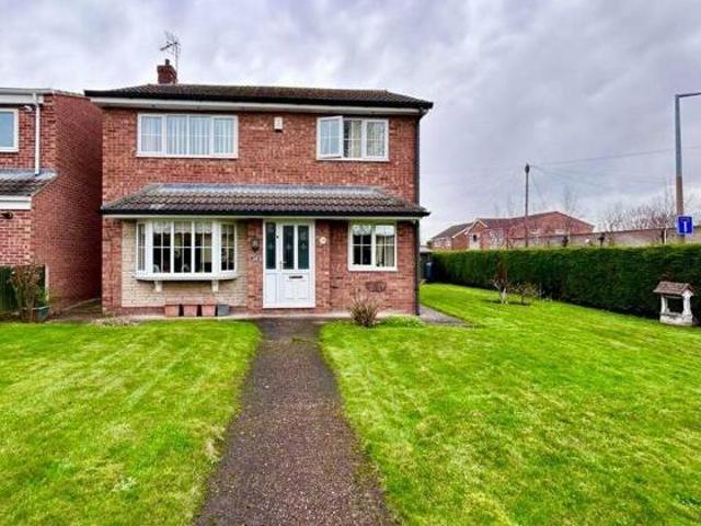 3 Bedroom Detached House For Sale In Auckley, Doncaster