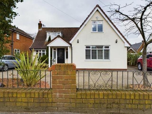 3 Bedroom Detached House For Sale In Aughton