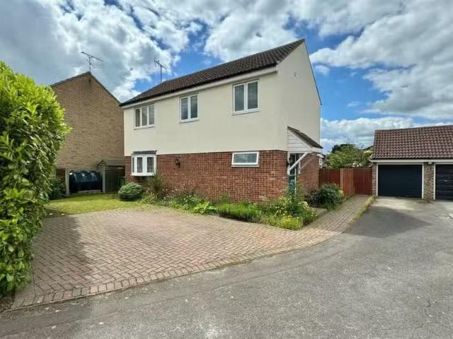 3 bedroom detached house for sale in Austral Way, Althorne, Ch.