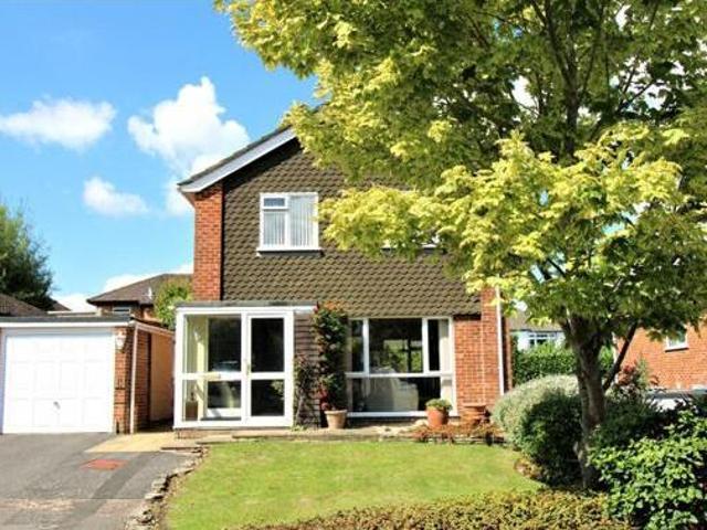 3 Bedroom Detached House For Sale In Bournemouth