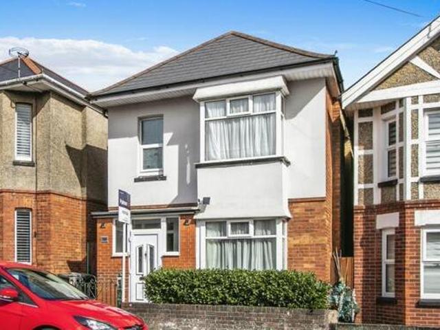 3 Bedroom Detached House For Sale In Bournemouth
