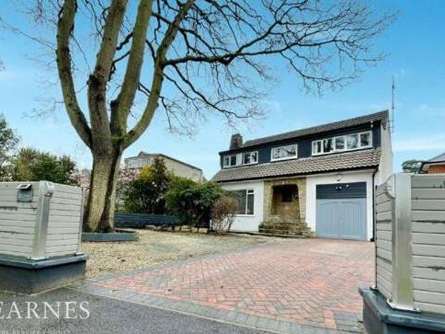3 Bedroom Detached House For Sale In Bournemouth