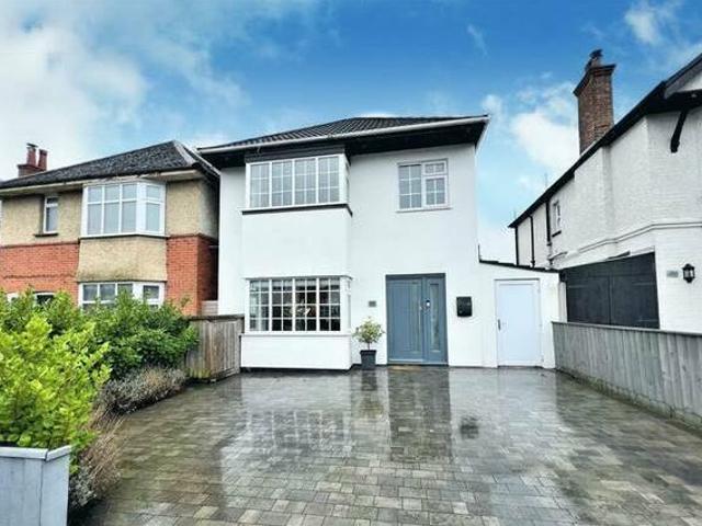 3 bedroom detached house for sale in Bournemouth BH9