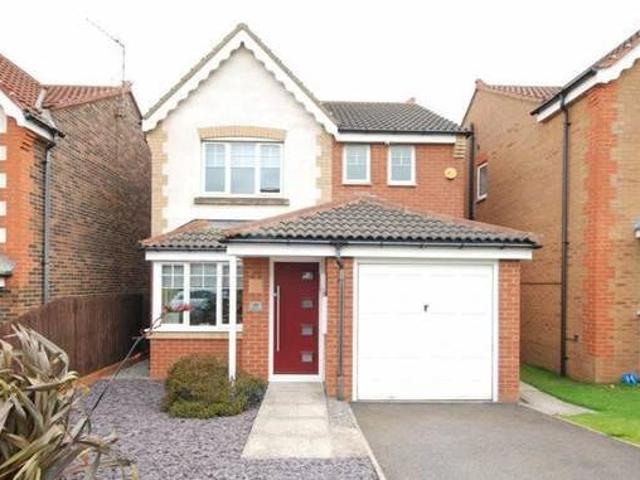 3 bedroom detached house for sale in Bowood Close Tunstall Grange SR2
