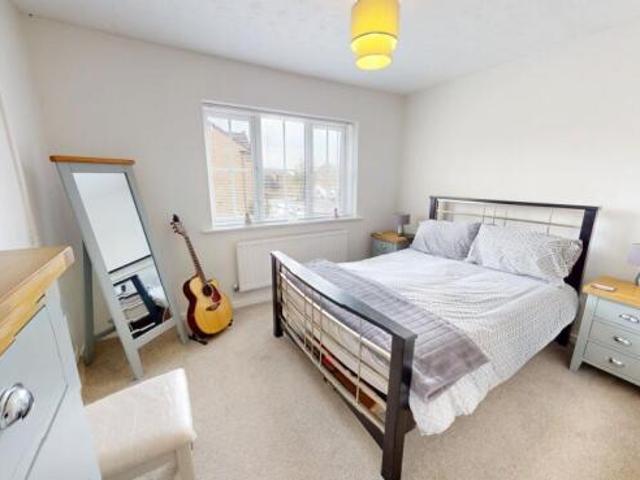 3 bedroom detached house for sale in Bowlers Close, Festival Park, Stoke on Trent, ST6
