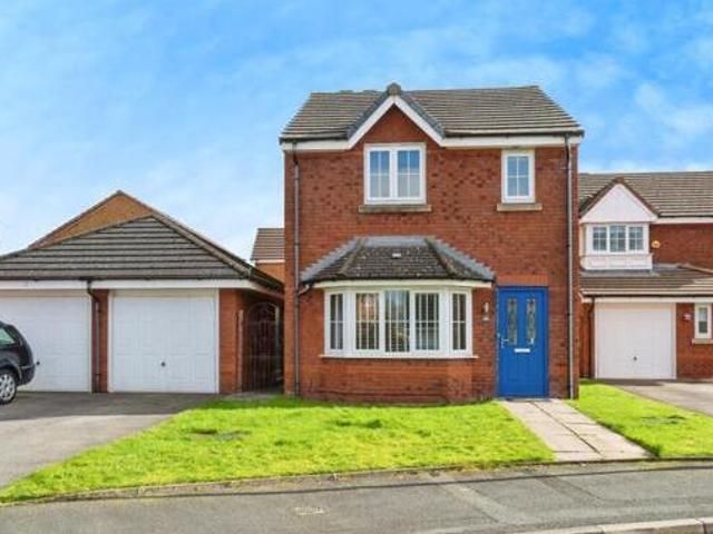 3 Bedroom Detached House For Sale In Bolton
