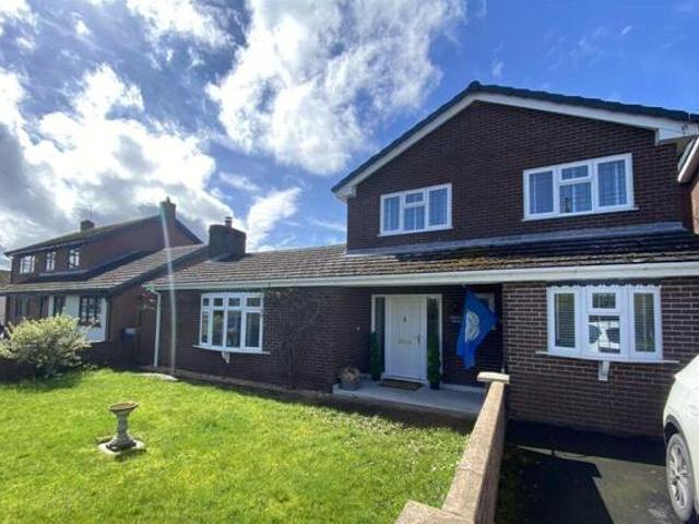 3 Bedroom Detached House For Sale In Bomere Heath