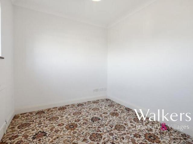 3 bedroom detached house for sale in Baddow Road, Chelmsford, CM2
