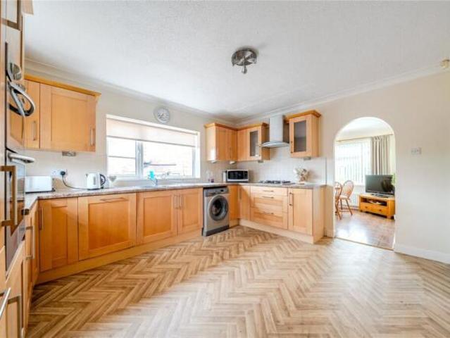 3 bedroom detached house for sale in Bagley Lane, Farsley, Pudsey, West Yorkshire, LS28