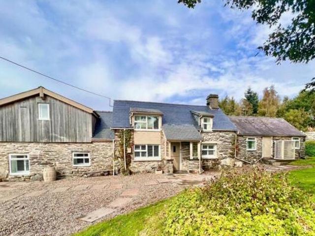 3 Bedroom Detached House For Sale In Bala