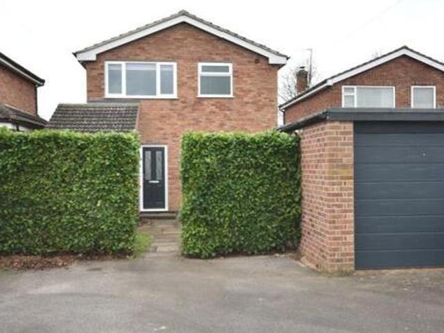 3 Bedroom Detached House For Sale In Balderton