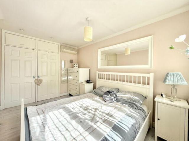 3 bedroom detached house for sale in Banbrook Close, Solihull, B92