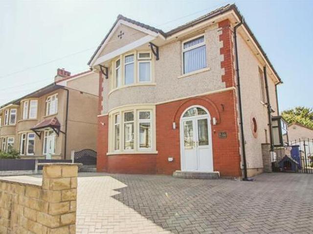 3 Bedroom Detached House For Sale In Bare