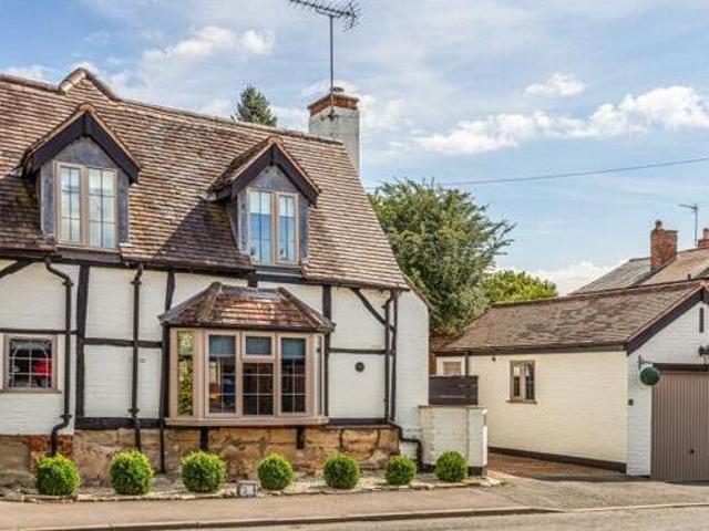 3 Bedroom Detached House For Sale In Barford, Warwickshire