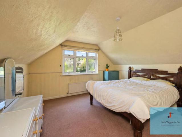 3 bedroom detached house for sale in Barn Rise, Brighton, BN1