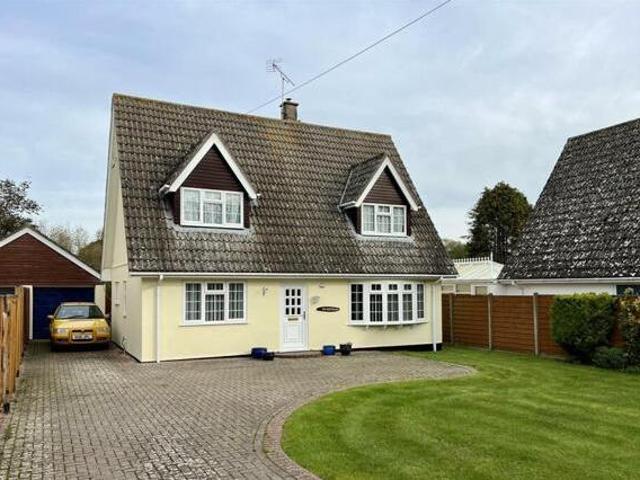 3 Bedroom Detached House For Sale In Barnham