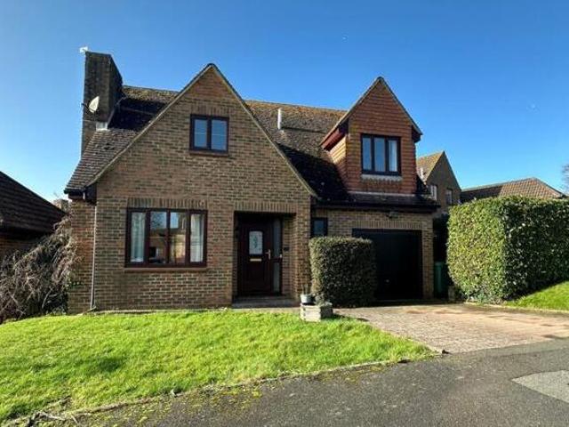 3 Bedroom Detached House For Sale In Bexhill on sea