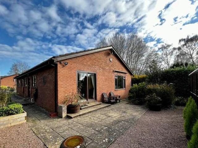 3 Bedroom Detached House For Sale In Beachley