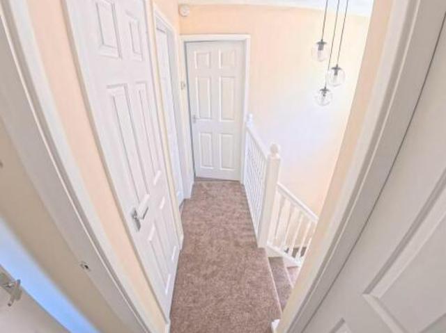 3 bedroom detached house for sale in Beake Ave, Coventry, CV6