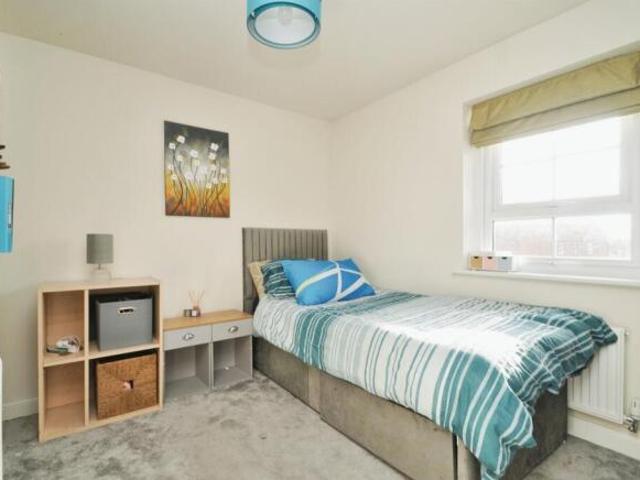 3 bedroom detached house for sale in Beckside Close, Harrogate, HG1
