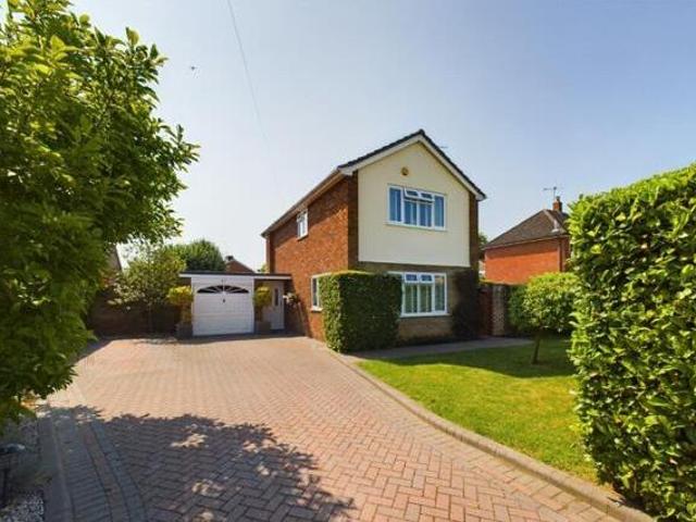 3 Bedroom Detached House For Sale In Bedgrove