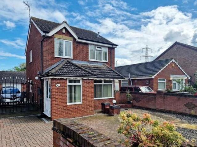 3 Bedroom Detached House For Sale In Bedworth, Warwickshire