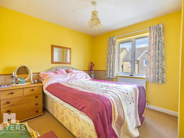 3 bedroom detached house for sale in Benjamin Road, Hamworthy, Poole, BH15