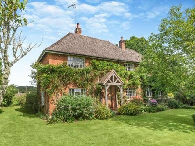 3 Bedroom Detached House For Sale In Bentworth, Alton