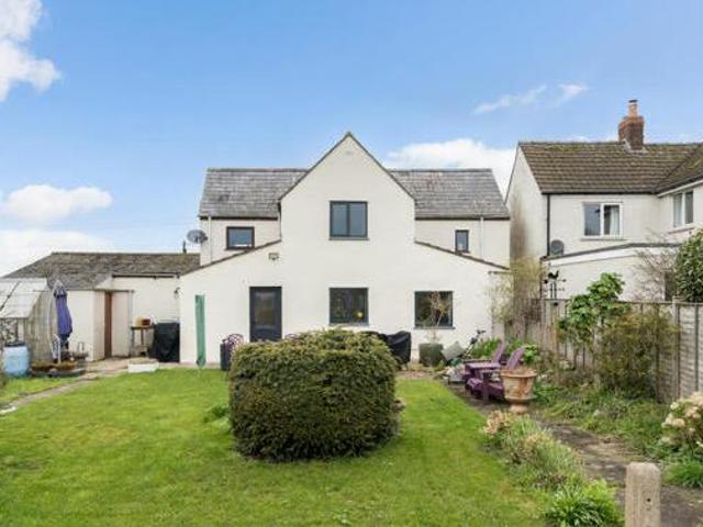 3 Bedroom Detached House For Sale In Berkeley
