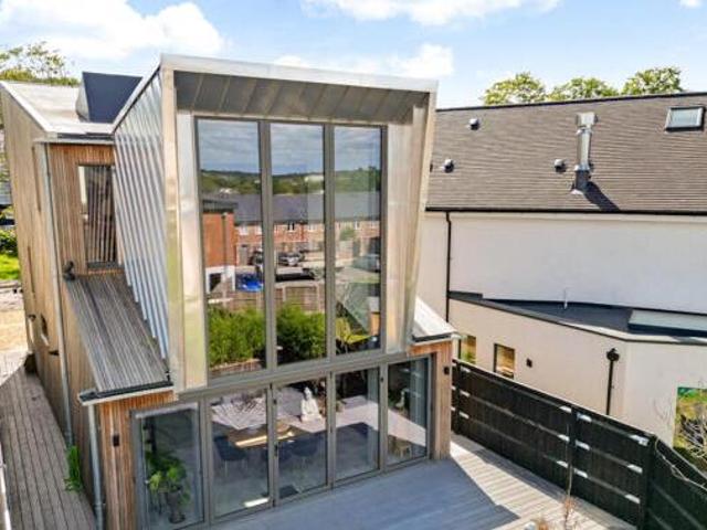 3 Bedroom Detached House For Sale In Bicester