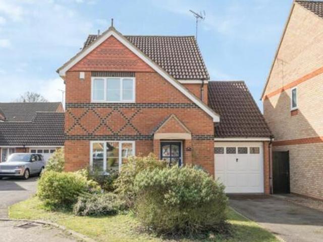 3 Bedroom Detached House For Sale In Biddenham