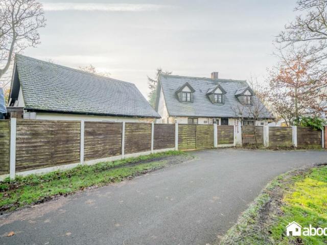 3 bedroom detached house for sale in Bills Lane, Formby, Liverpool, L37