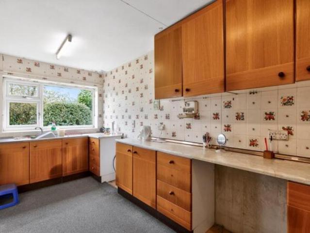 3 bedroom detached house for sale in Bilton Lane, Harrogate, HG1