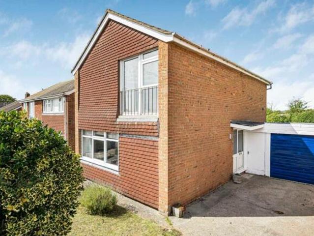 3 bedroom detached house for sale in Birch Road, Garsington, OX44