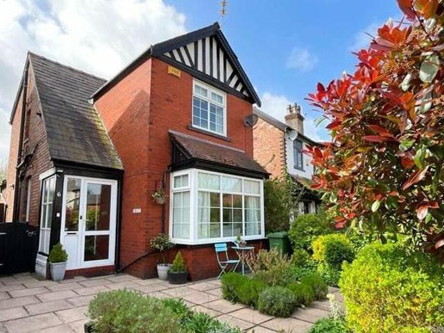 3 Bedroom Detached House For Sale In Birkdale